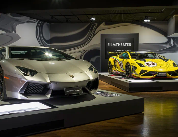 Lamborghini Ausstellung im Zeithaus - Autostadt